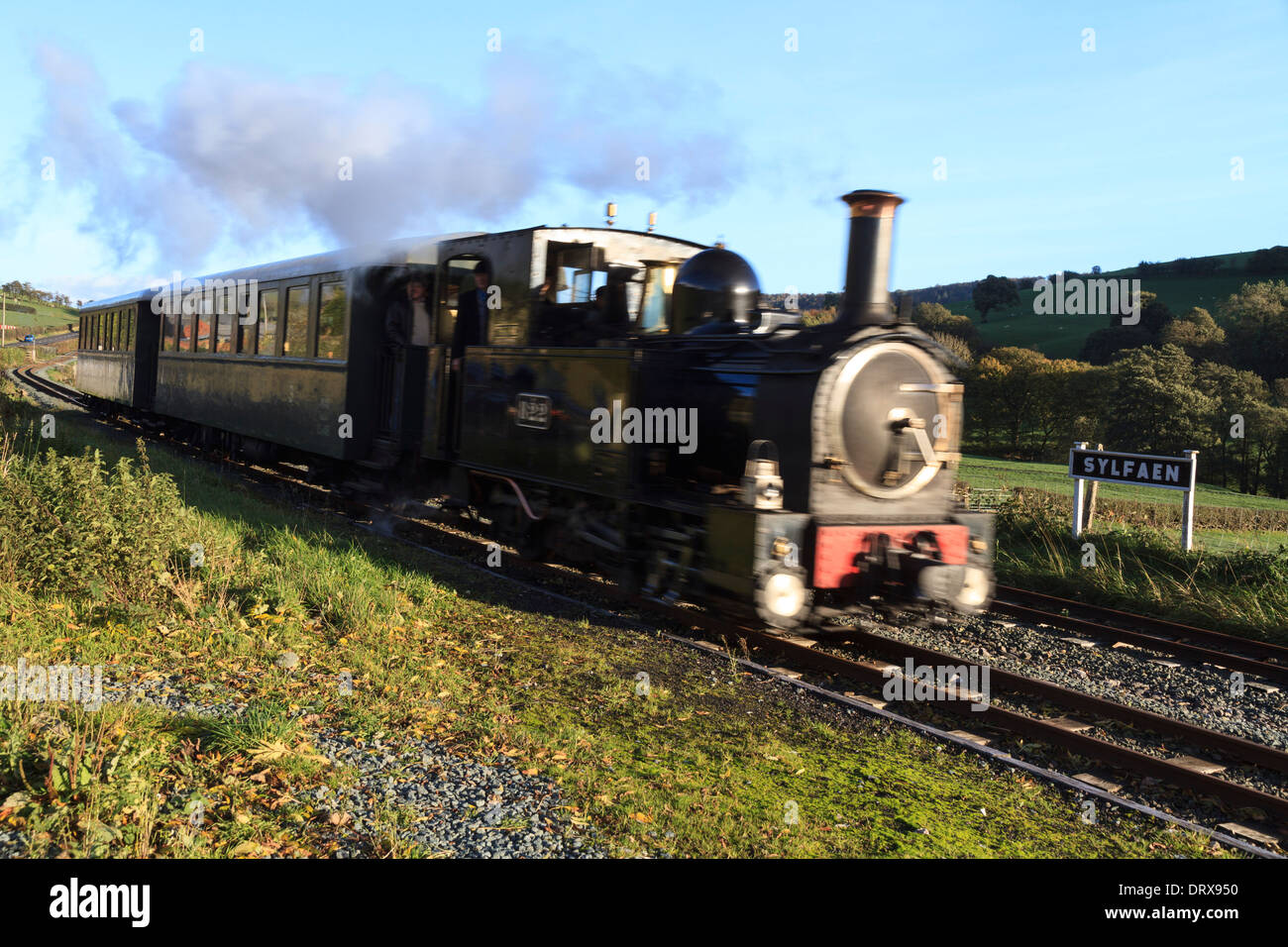 Welshpool and llanfair light railway hi-res stock photography and ...