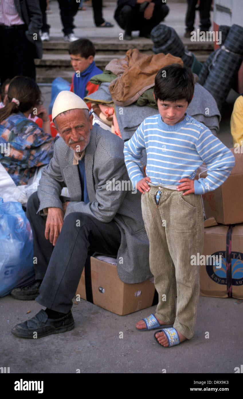 Kosovar refugees displaced from war in Kosovo at UN transit camp in ...