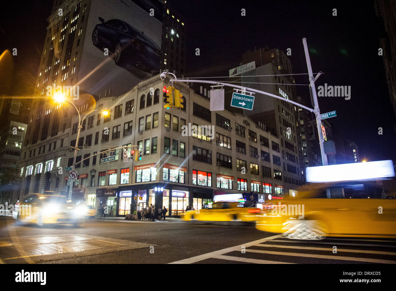 Speed drive in downtown hi-res stock photography and images - Alamy