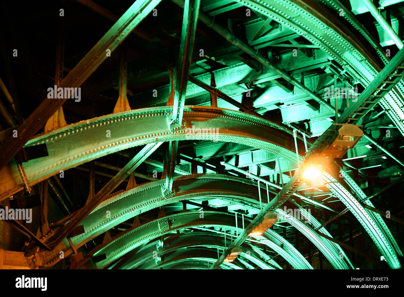 Steel beams and ceiling hi-res stock photography and images - Alamy