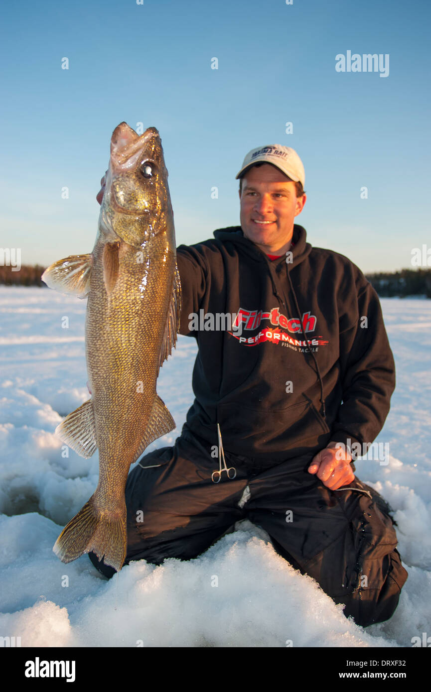 Walleye ice fishing hi-res stock photography and images - Alamy