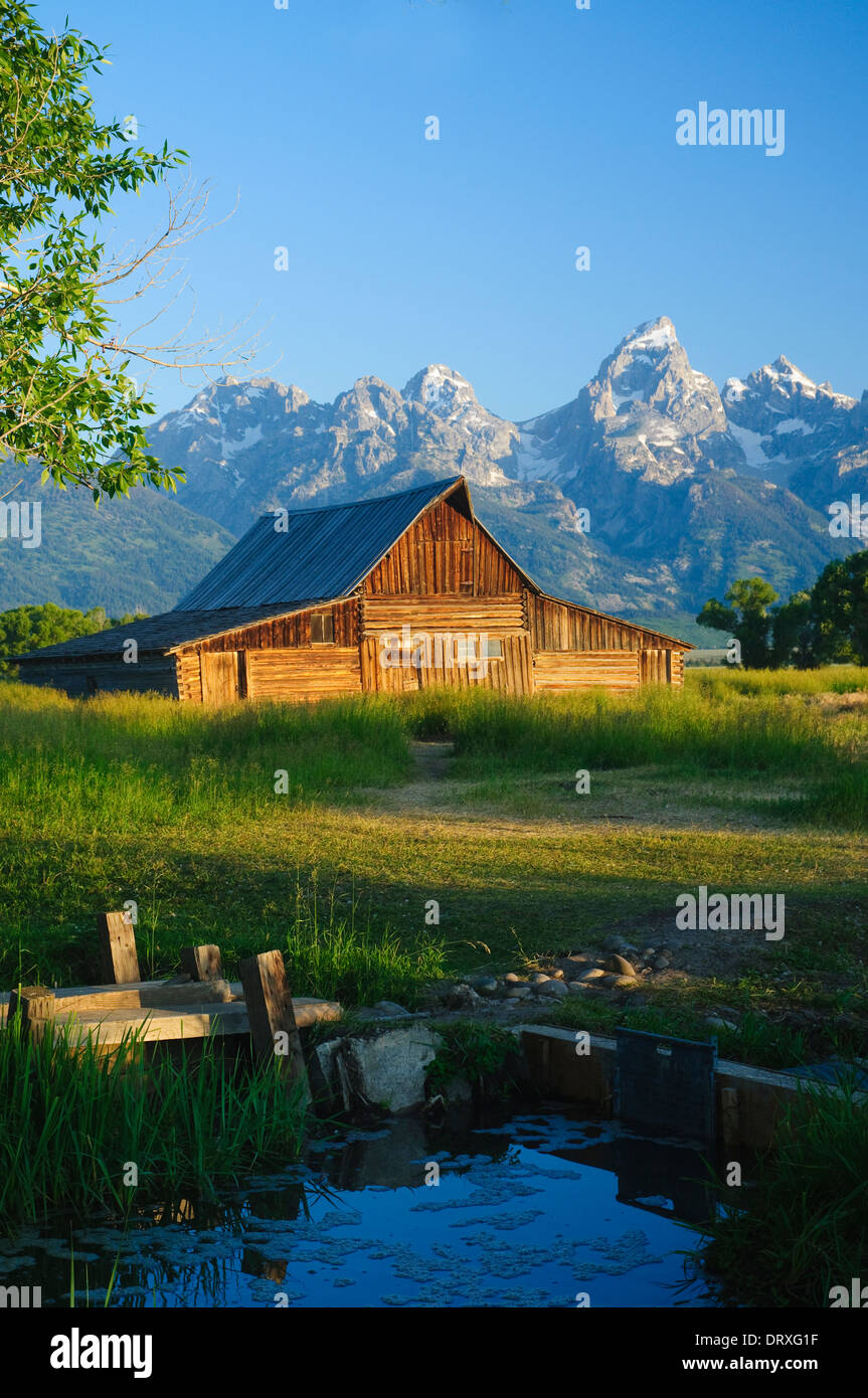 Mormon barn hi-res stock photography and images - Alamy