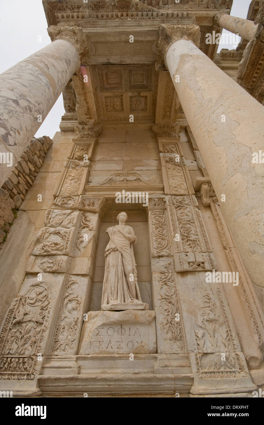Statue relief columns ephesus hi-res stock photography and images - Alamy