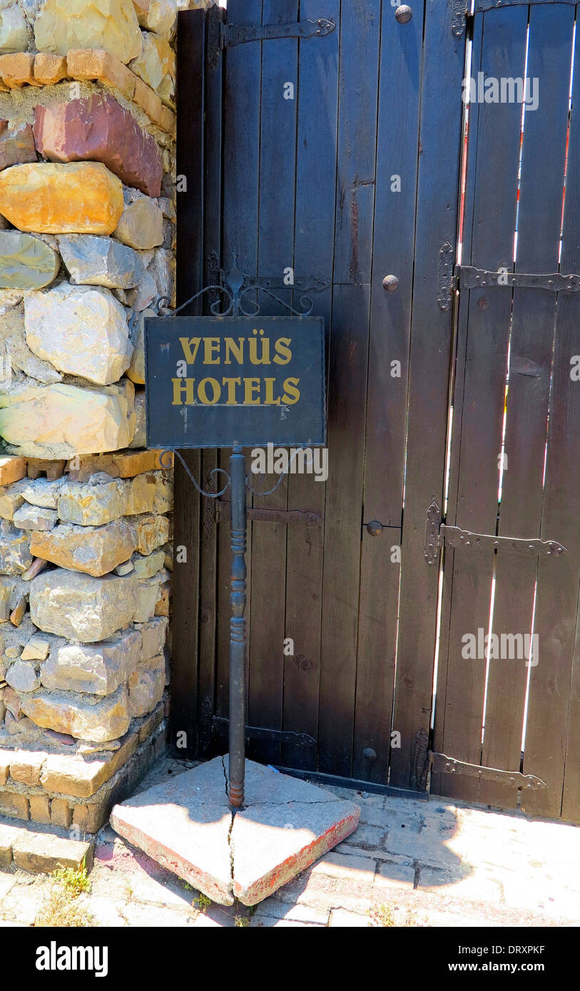 Small gates hi-res stock photography and images - Alamy