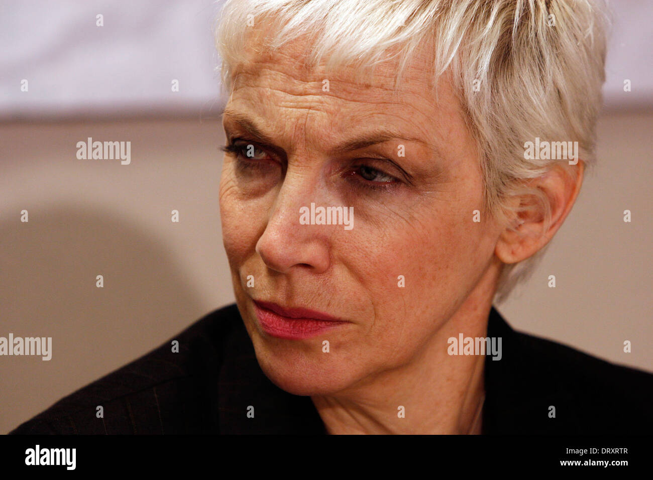 Annie lennox hi-res stock photography and images - Alamy