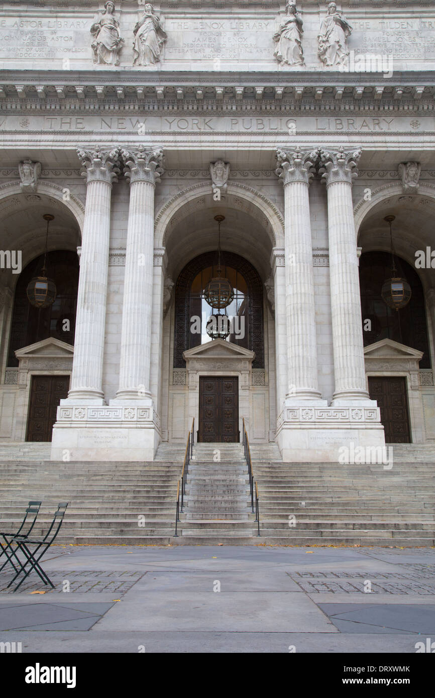 New york public library exterior hi-res stock photography and images ...