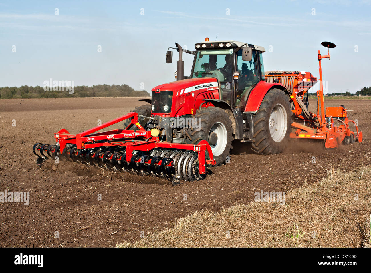 Massey Ferguson ploughing Stock Photo - Alamy