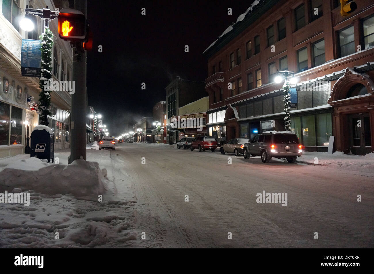 Night time Winter Street Scene Stock Photo - Alamy
