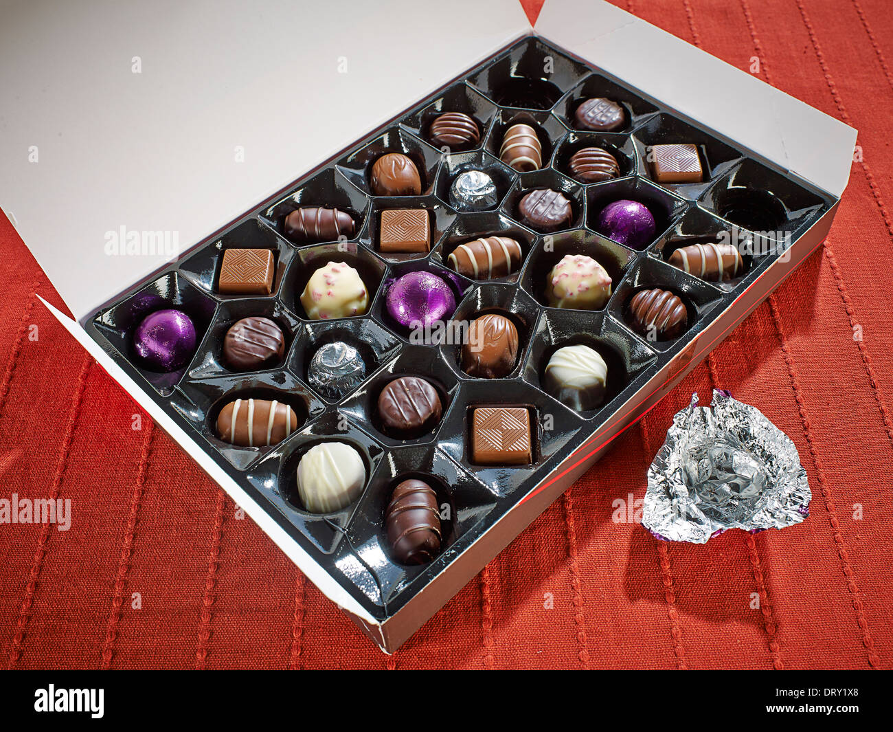 Luxury box of chocolates hi-res stock photography and images - Alamy