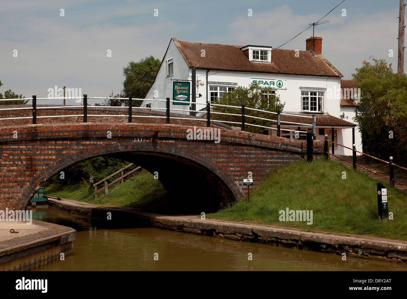 Cropredy Wharf bridge and the Spar general store in the village of ...