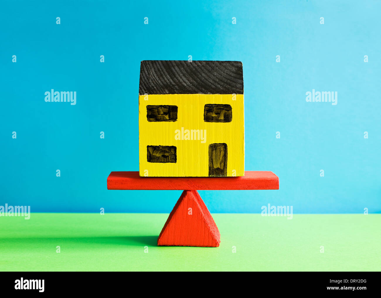 Scales balance house hi-res stock photography and images - Alamy