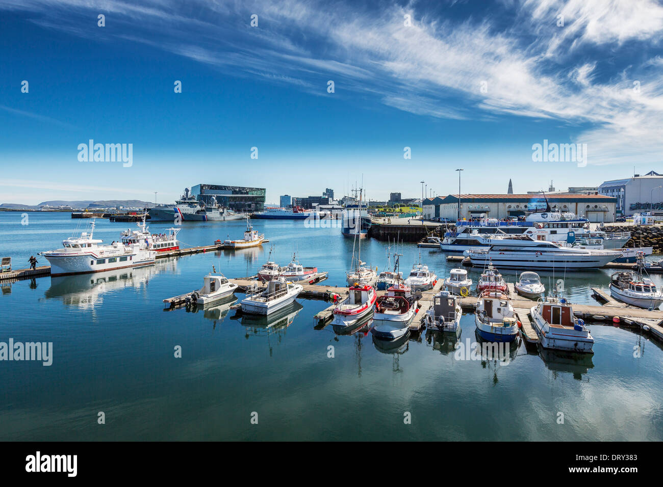 Harbor tranquility hi-res stock photography and images - Alamy