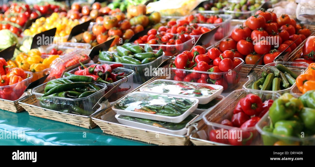 Market stall with vegetables Stock Photo - Alamy