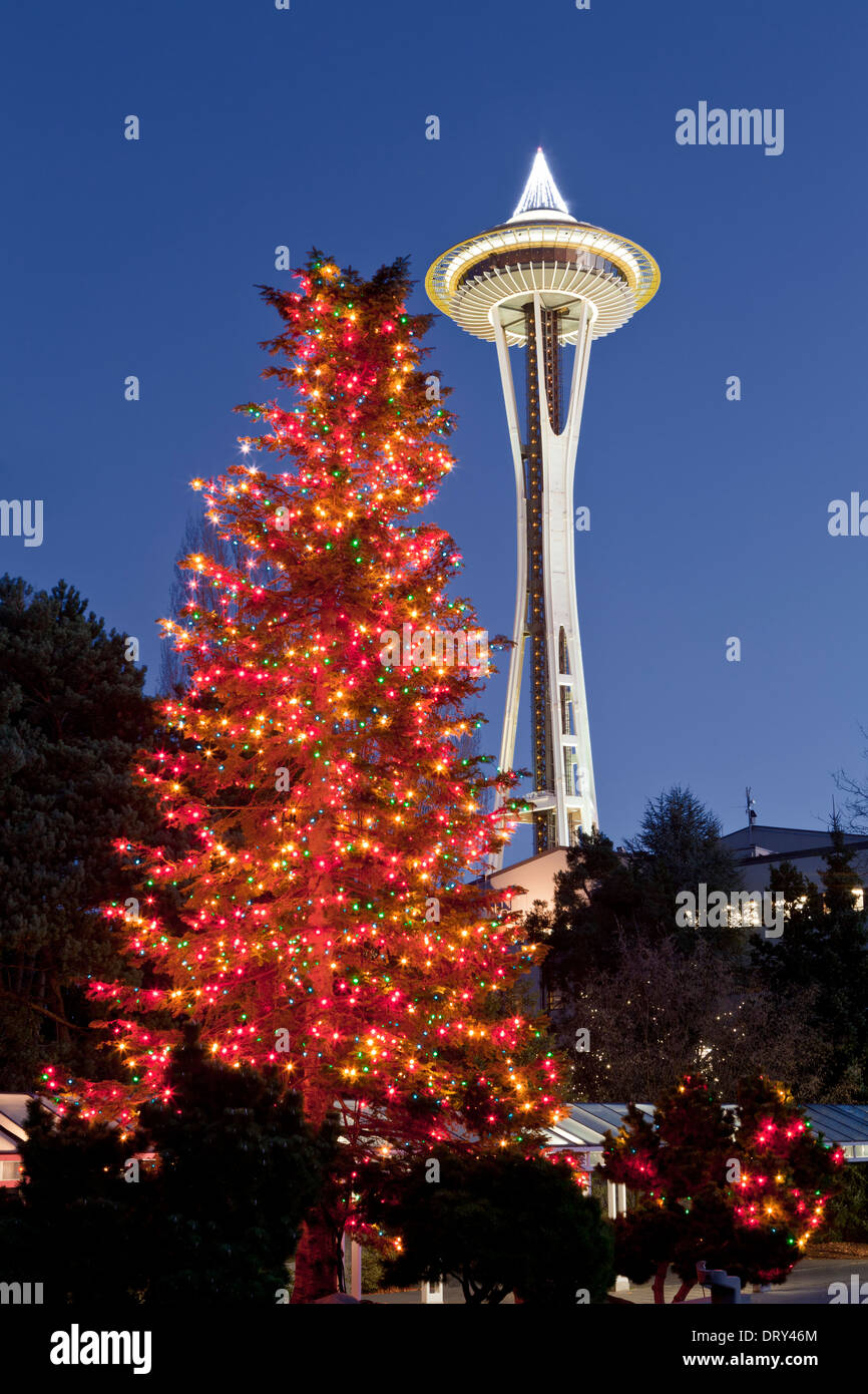 Washington christmas tree space needle hi-res stock photography and ...