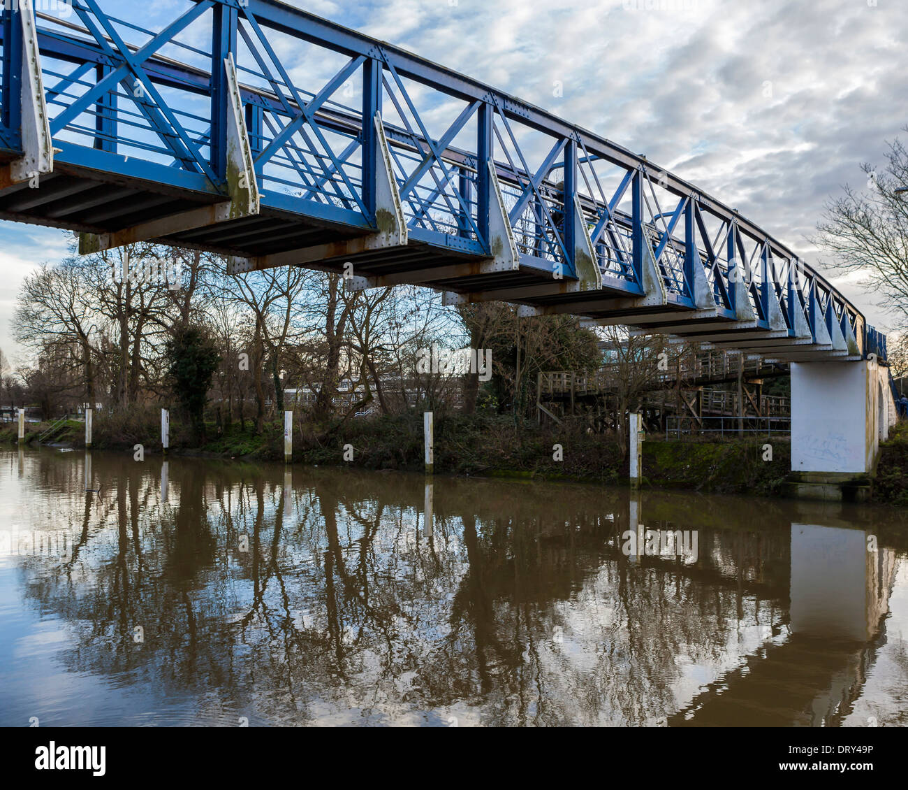 Teddington richmond upon thames london england hi-res stock photography ...