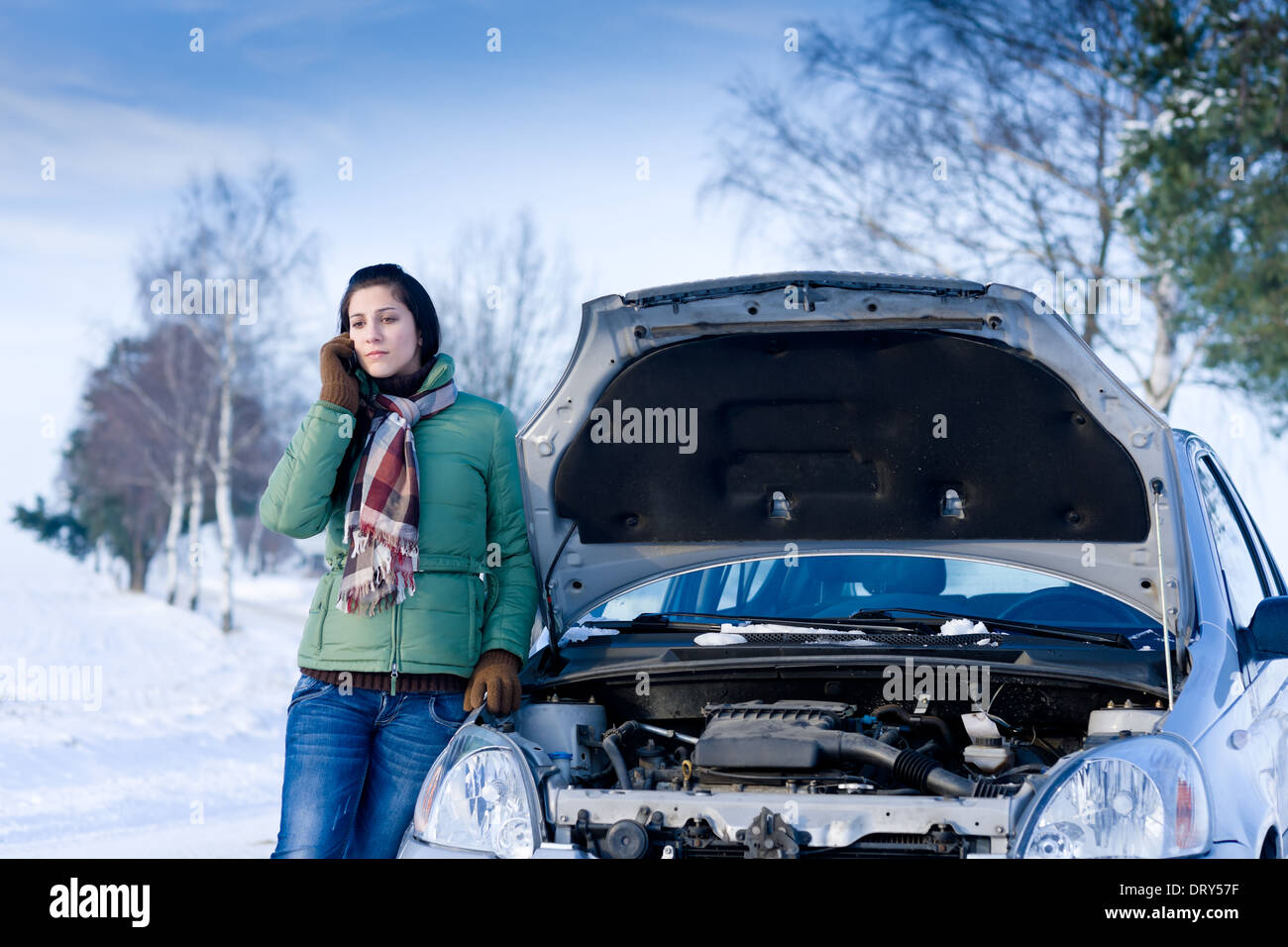 Call for help hi-res stock photography and images - Alamy