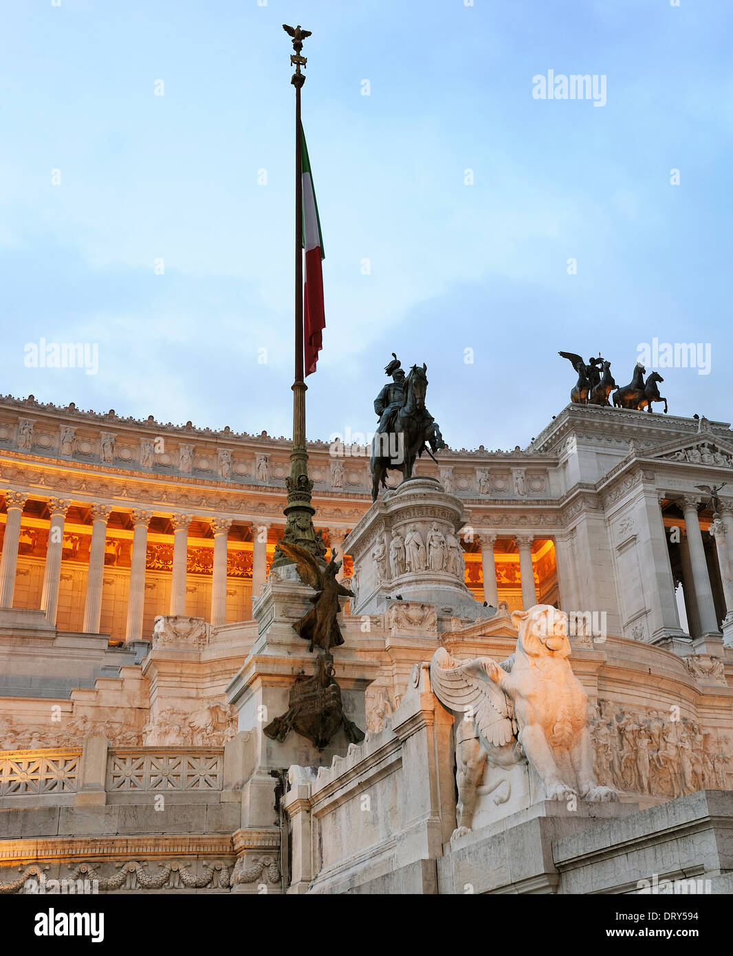 National Monument to Victor Emmanuel II (Altare della Patria), Rome ...