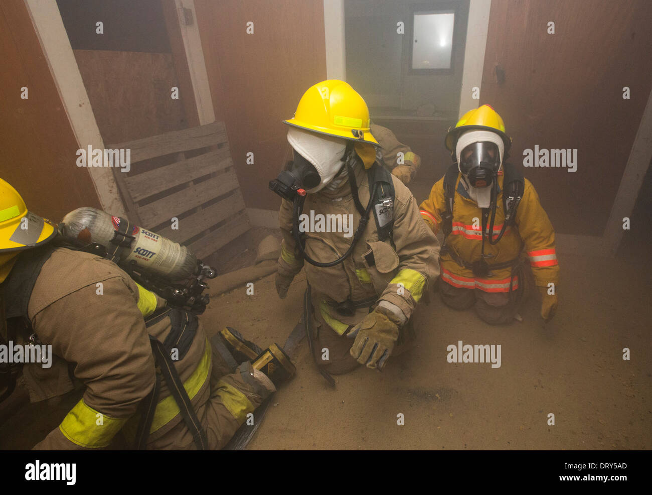 High school fire academy students hi-res stock photography and images ...