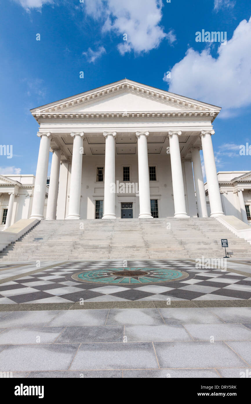 Virginia state capitol building richmond hi-res stock photography and images - Alamy