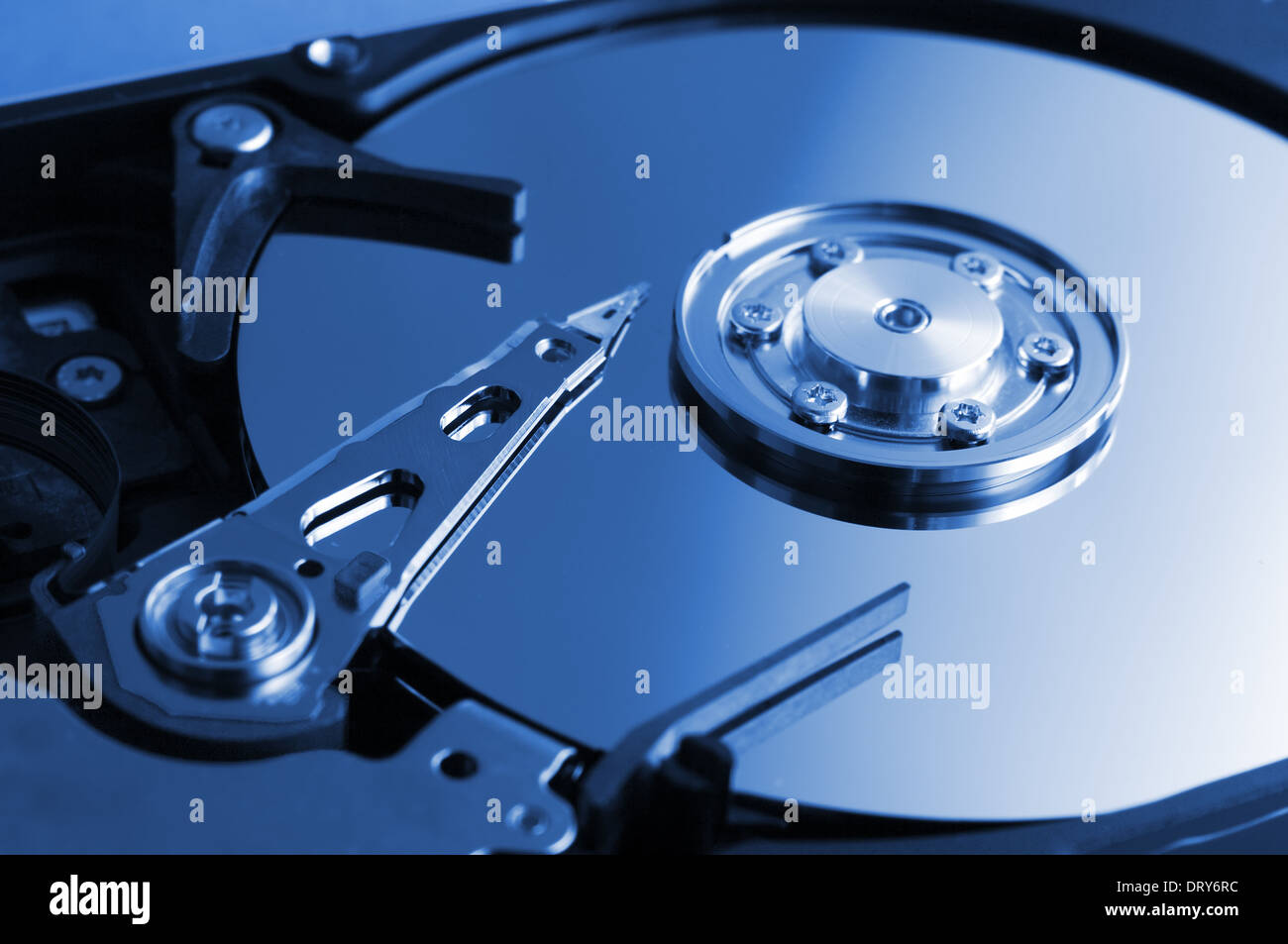 Spinning hard drive hi-res stock photography and images - Alamy
