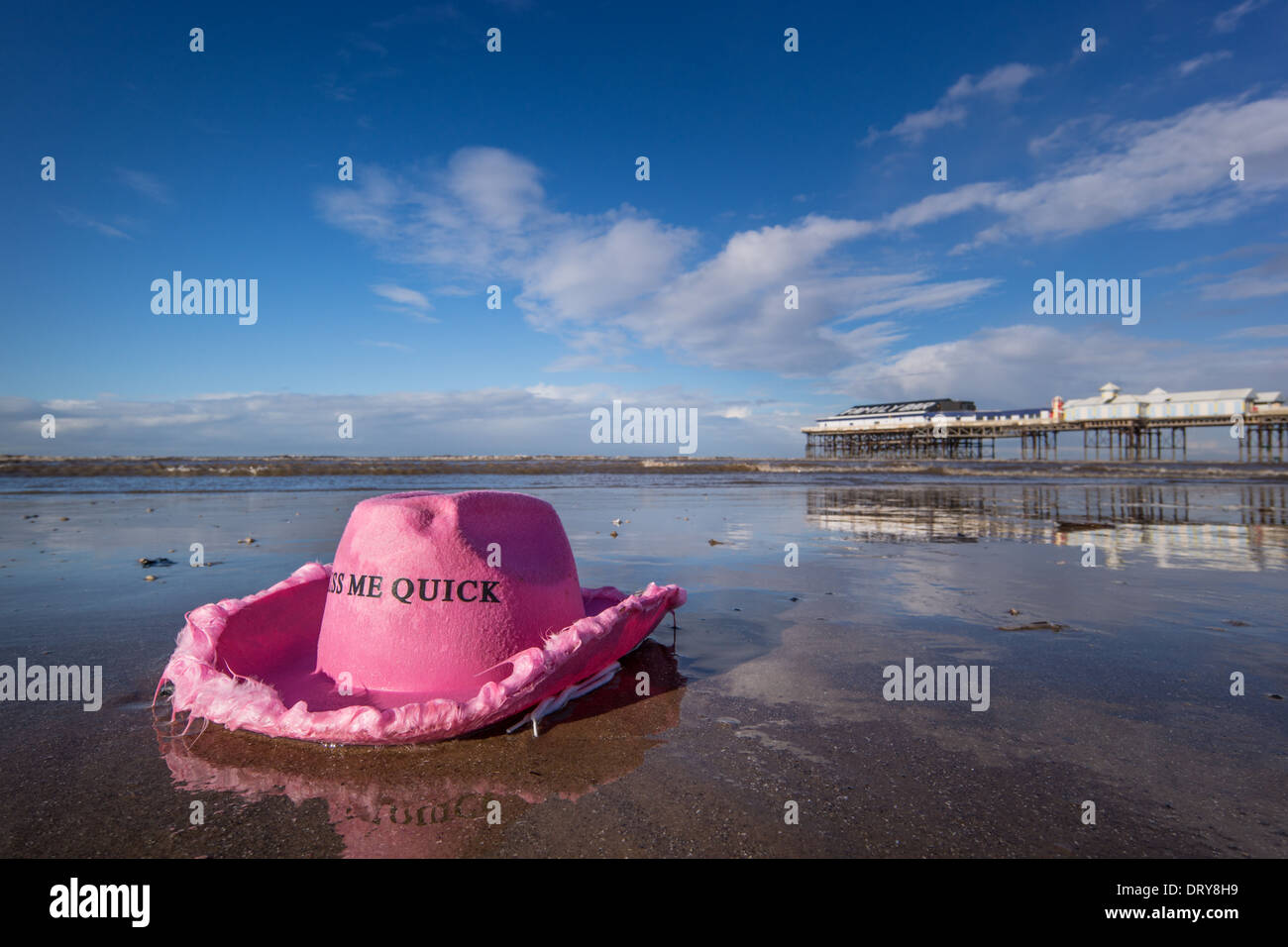 Kiss me quick hat hi-res stock photography and images - Alamy