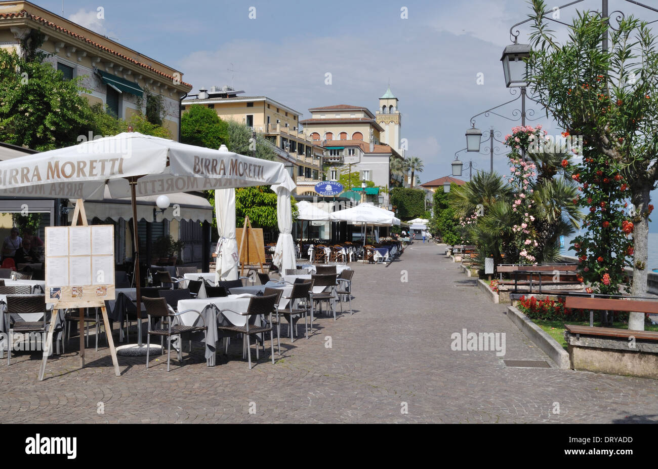 The lakeside promenade at Gardone Riviera, on Lake Garda Stock Photo ...