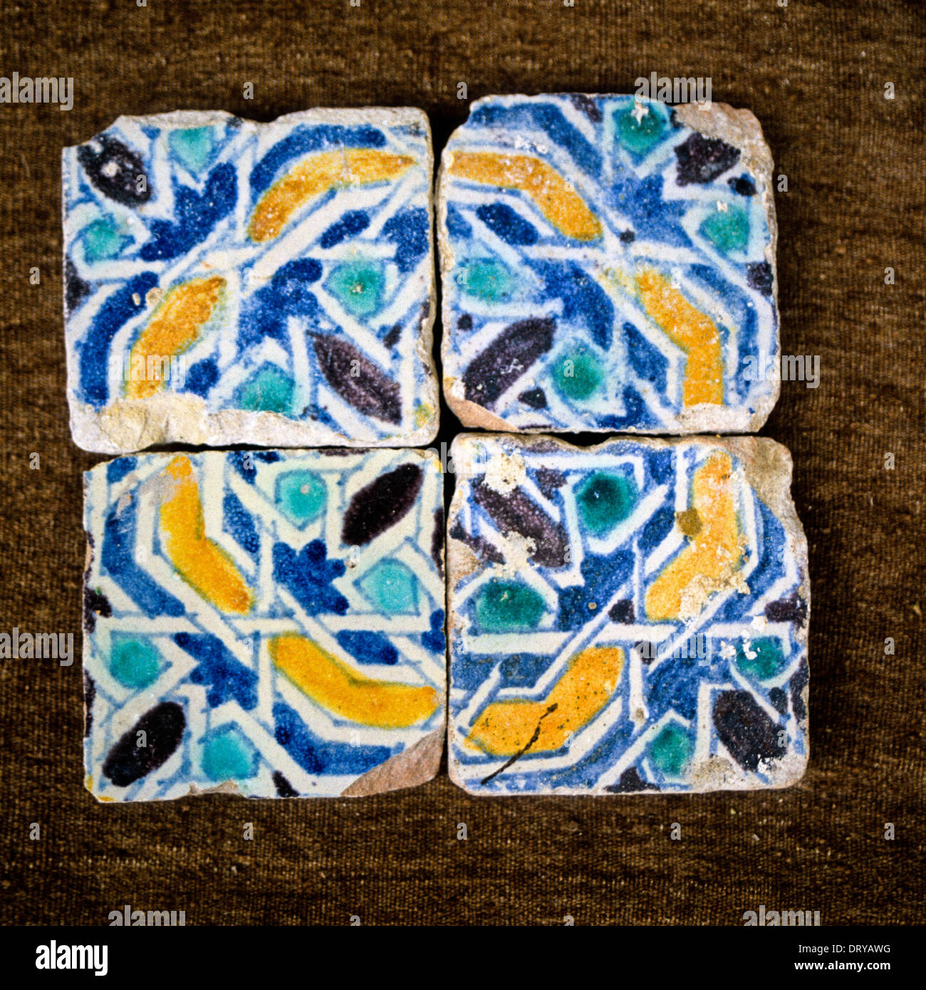 Tunisia tile islamic arab art hi-res stock photography and images - Alamy
