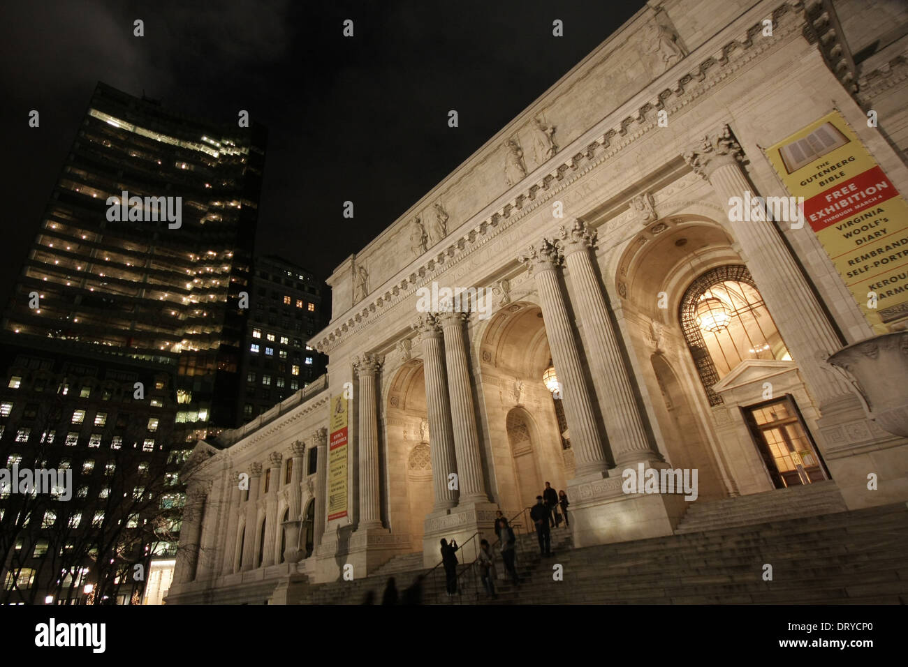 New york public library and lions hi-res stock photography and images ...