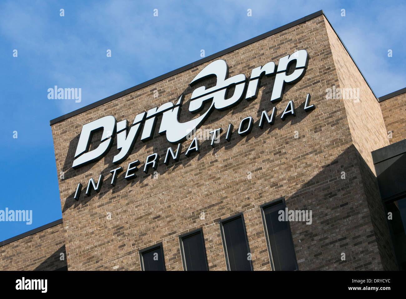 Dyncorp logo hi-res stock photography and images - Alamy