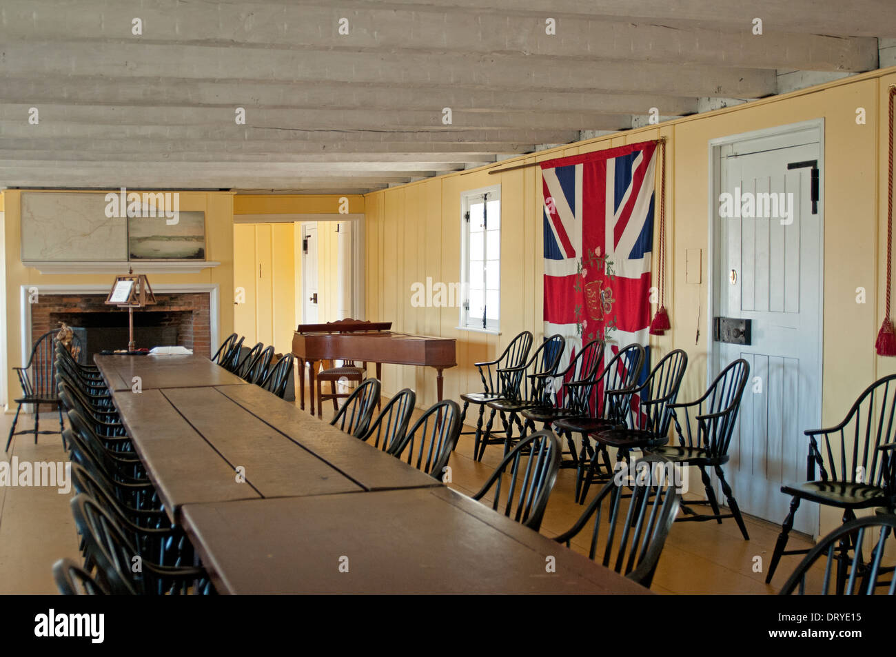 Officers mess hi-res stock photography and images - Alamy