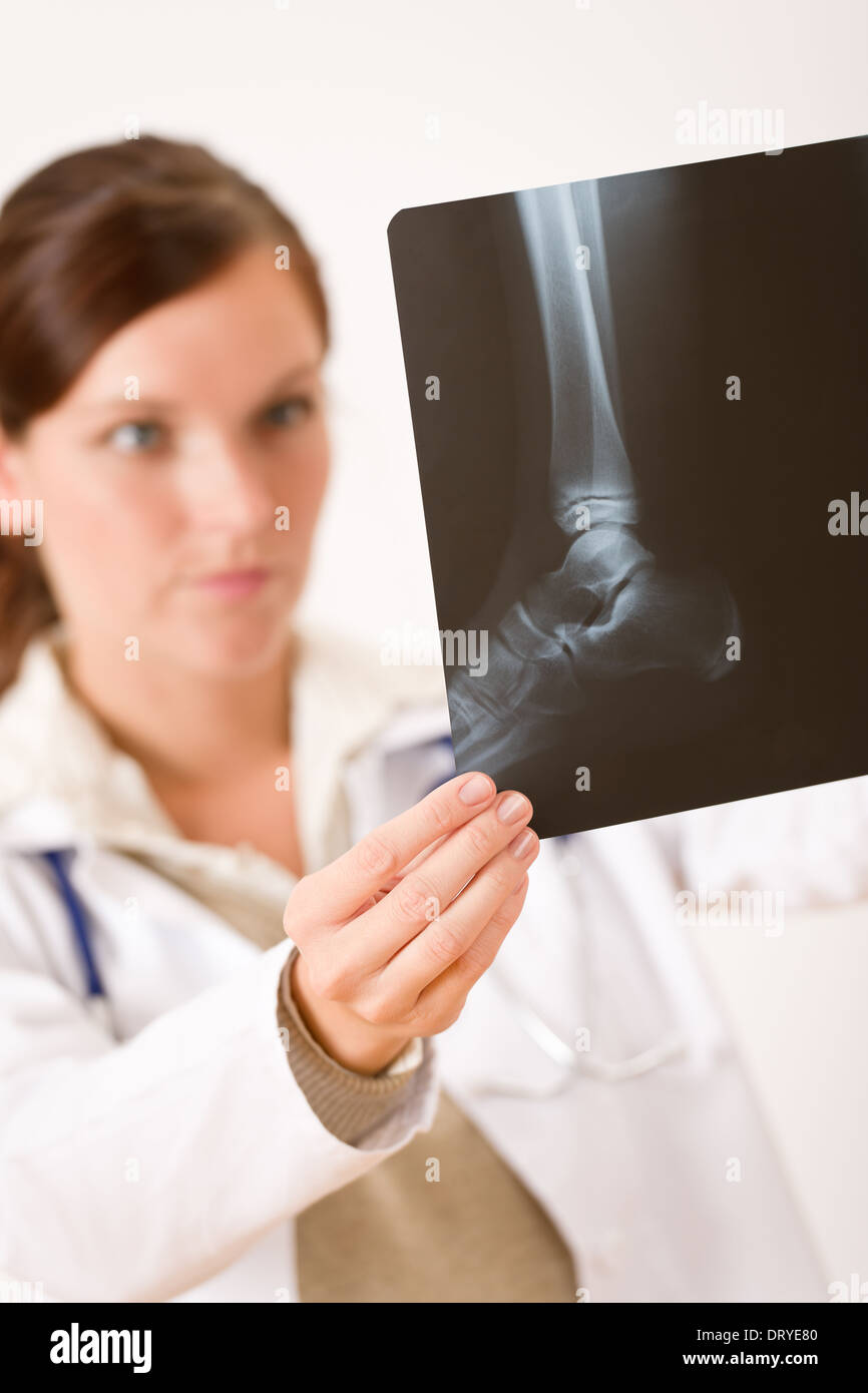Female doctor holding x-ray Stock Photo - Alamy