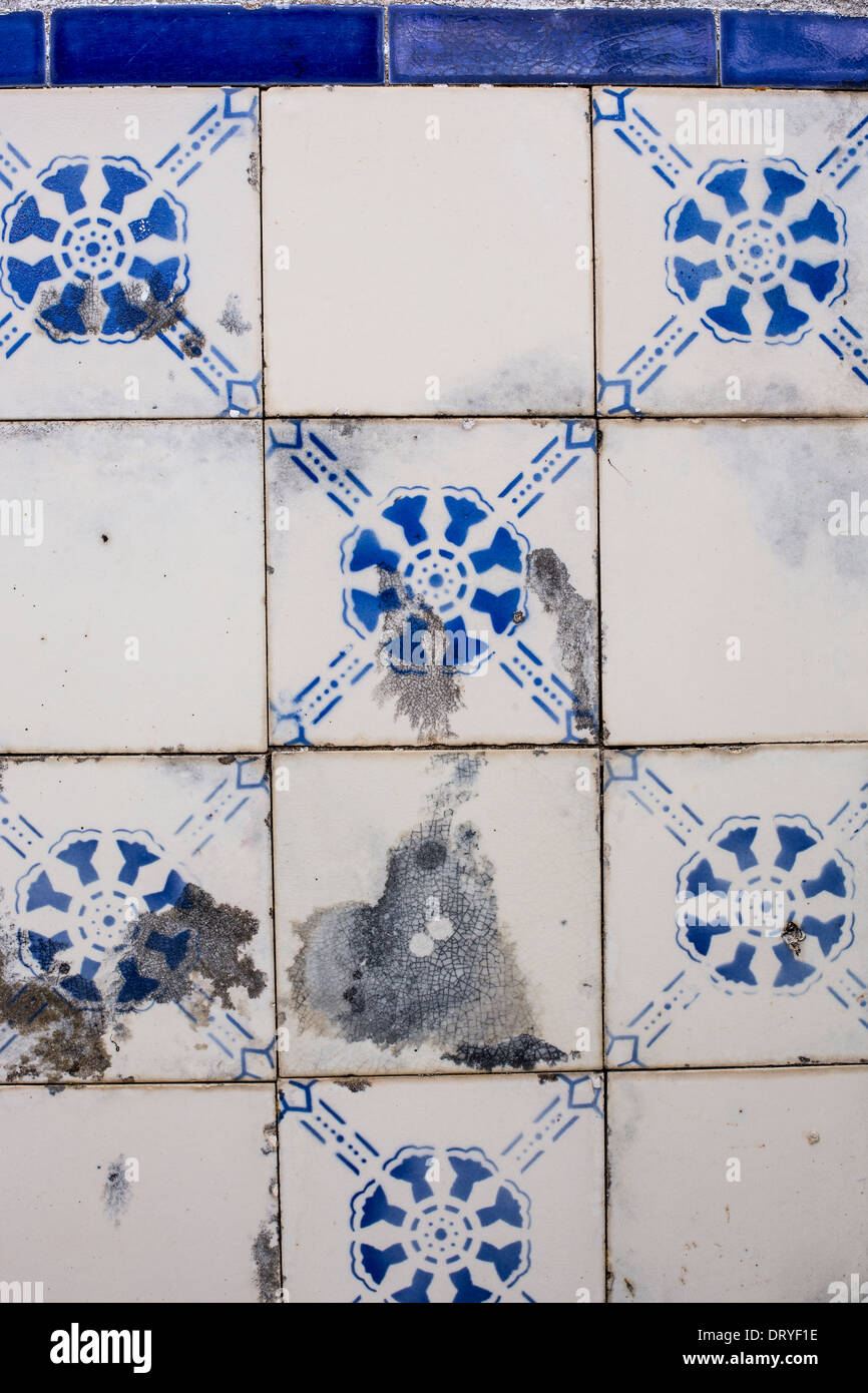 Portuguese art hi-res stock photography and images - Alamy