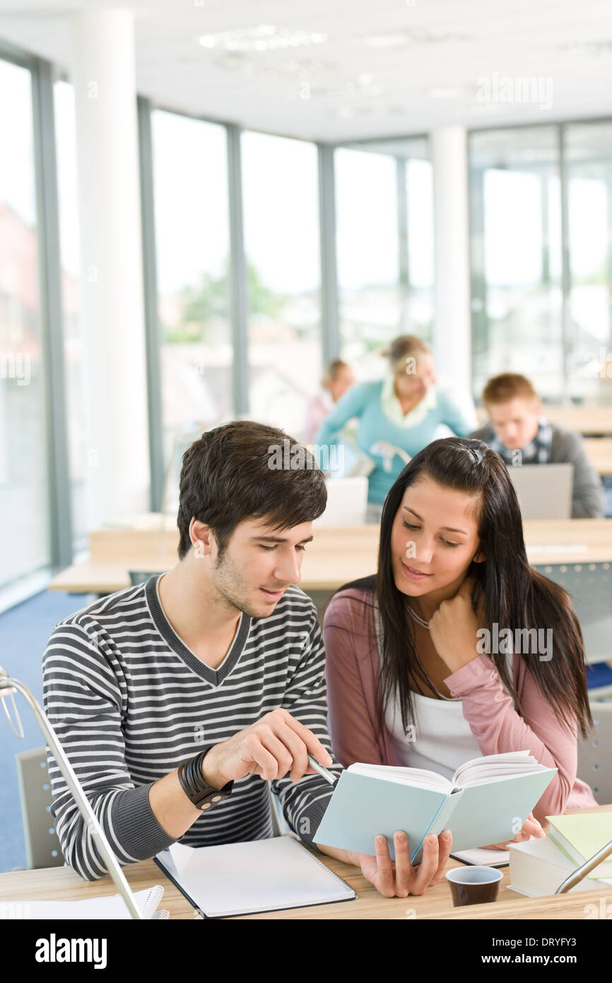 Read school hi-res stock photography and images - Alamy