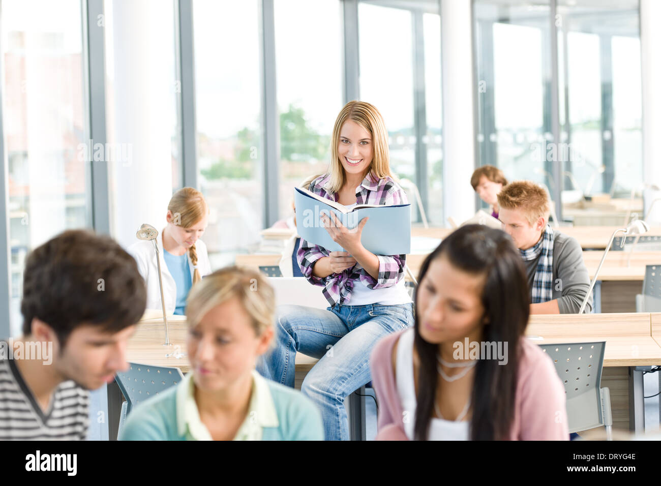 High school - group of students Stock Photo - Alamy