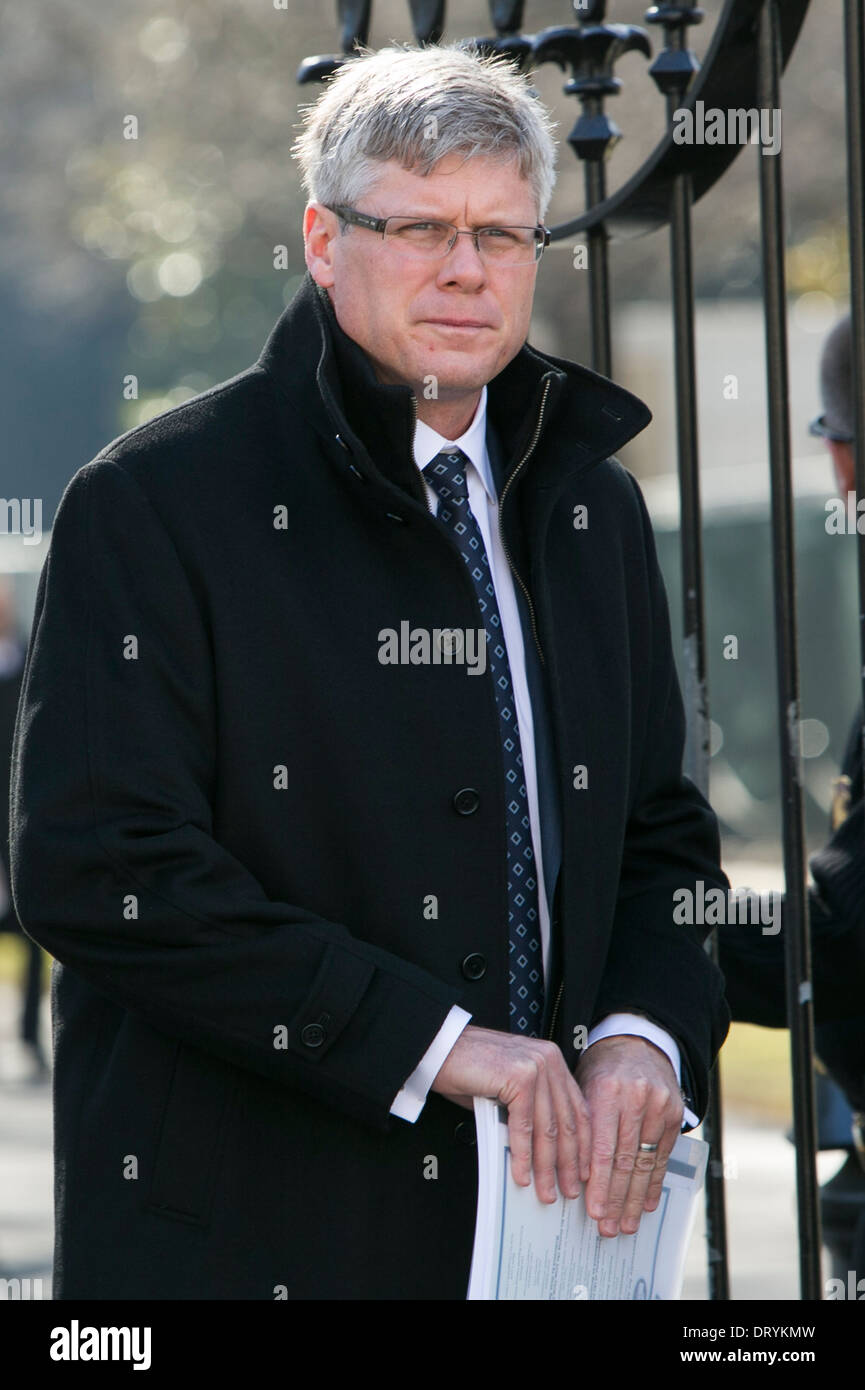 Steve Mollenkopf, CEO of Qualcomm, Inc., departs the White House ...