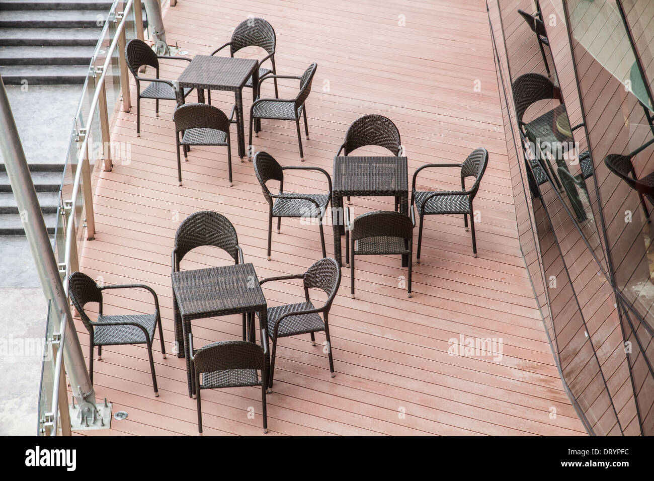 Sidewalk terrace outside hi-res stock photography and images - Alamy