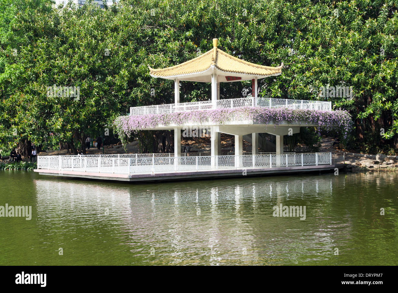 Chinese pavilion architecture hi-res stock photography and images - Alamy