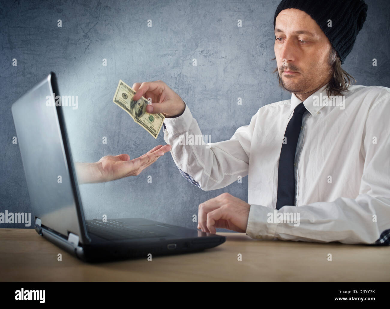 E banking hi-res stock photography and images - Alamy