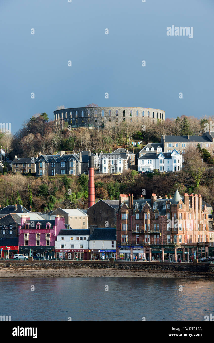 Oban high street hi-res stock photography and images - Alamy