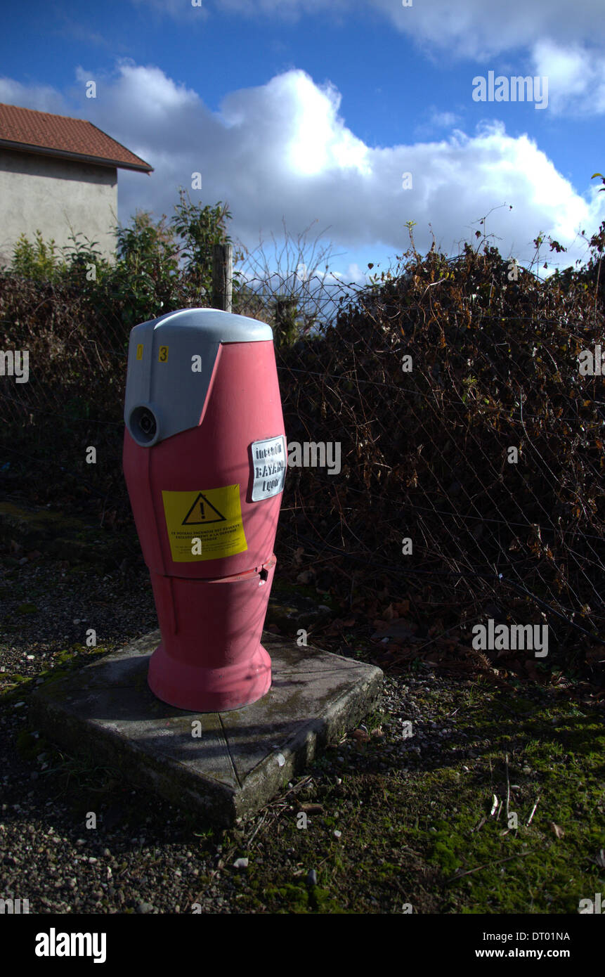 European fire hydrant france hi-res stock photography and images - Alamy