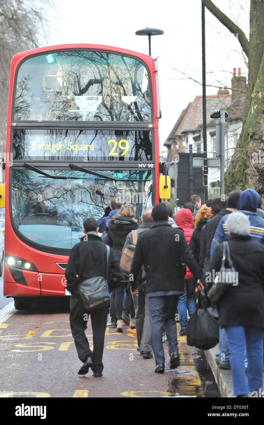 Bus queues london hi-res stock photography and images - Alamy