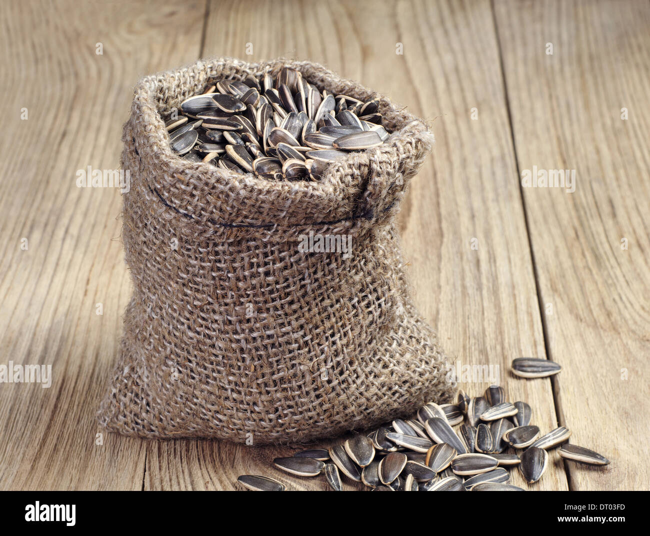 Sunflower seeds in sack hi-res stock photography and images - Alamy