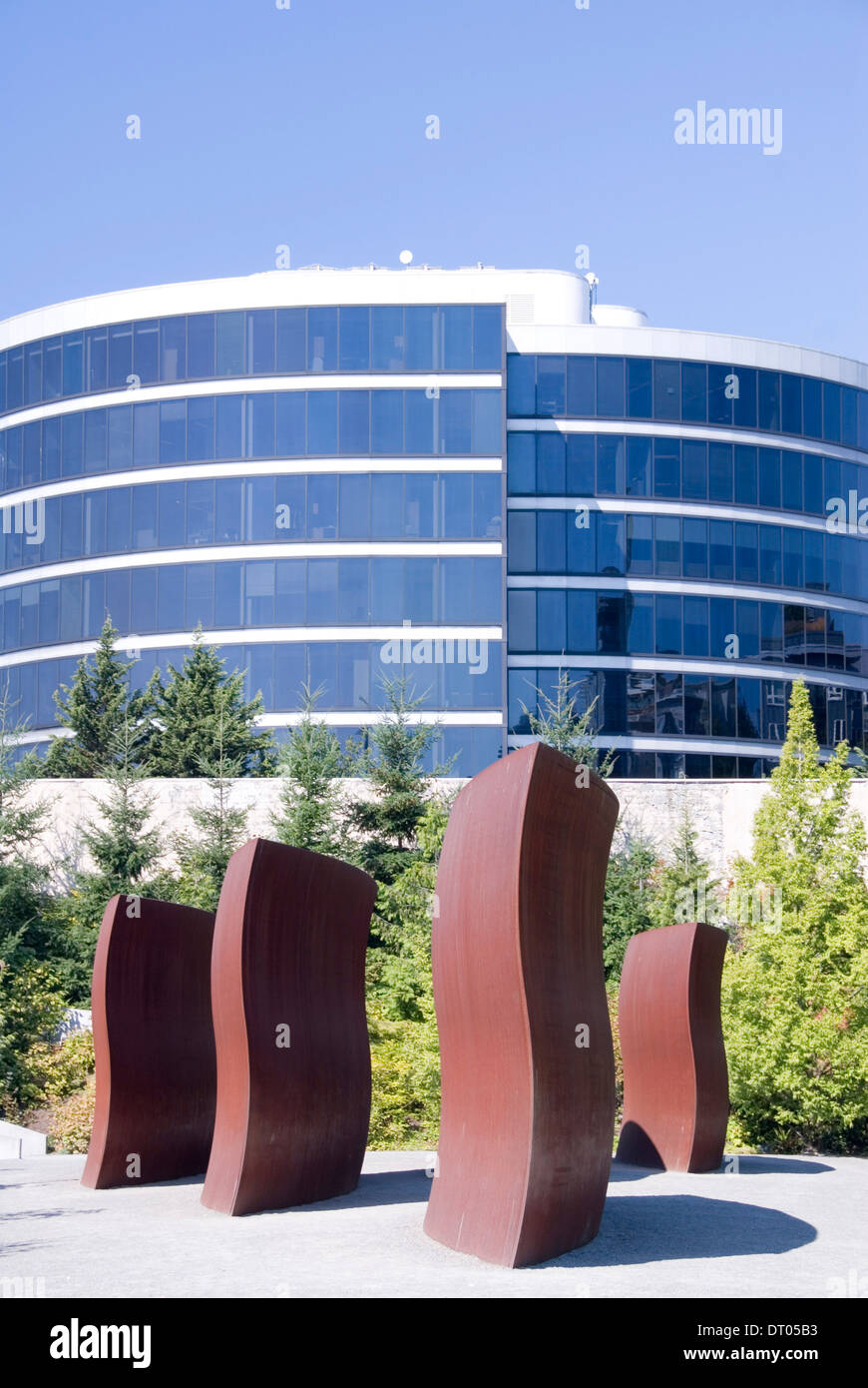 The Eagle by Alexander Calder at the Olympic Sculpture Park, Seattle ...