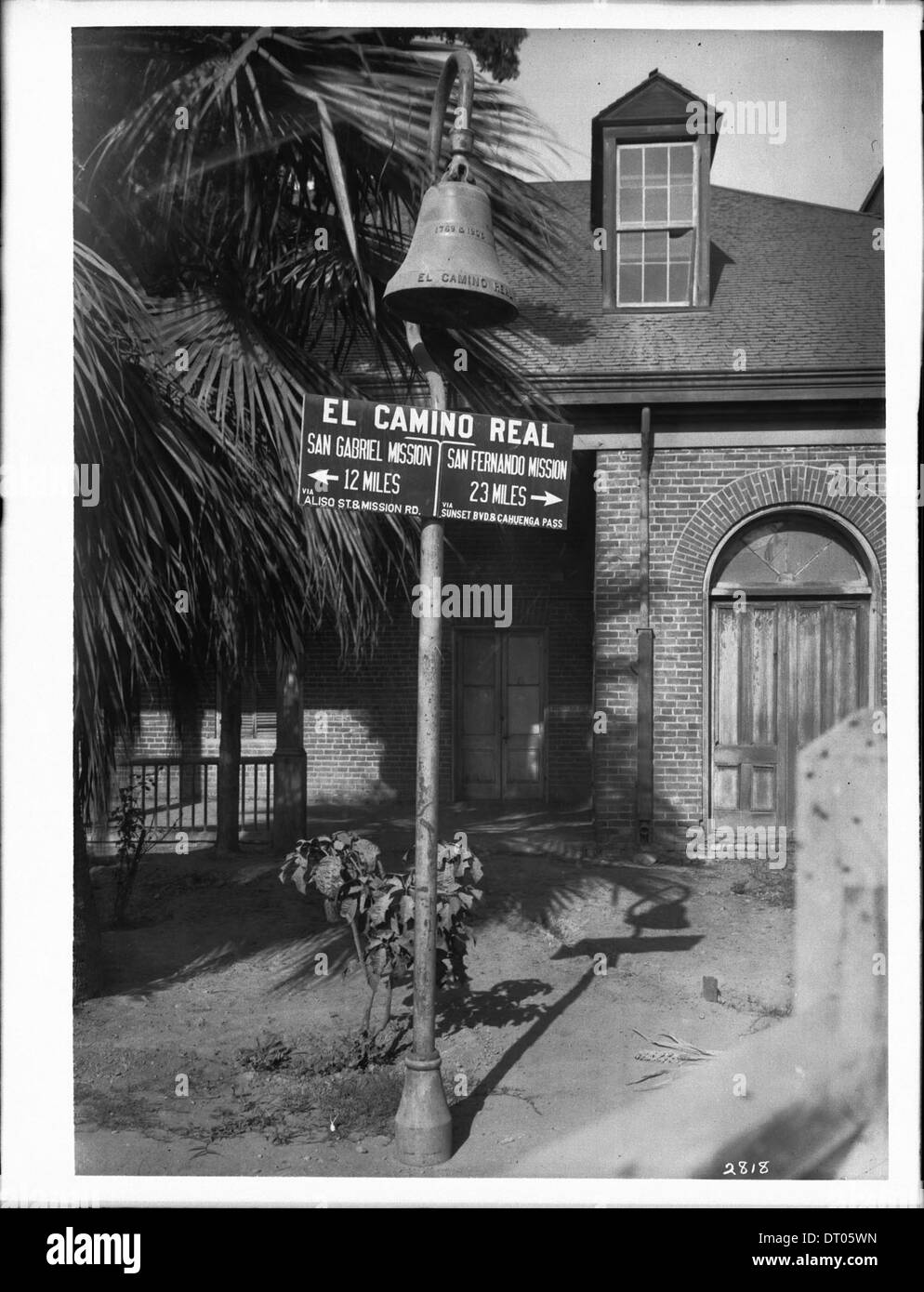 Los angeles mission angeles Black and White Stock Photos & Images - Alamy