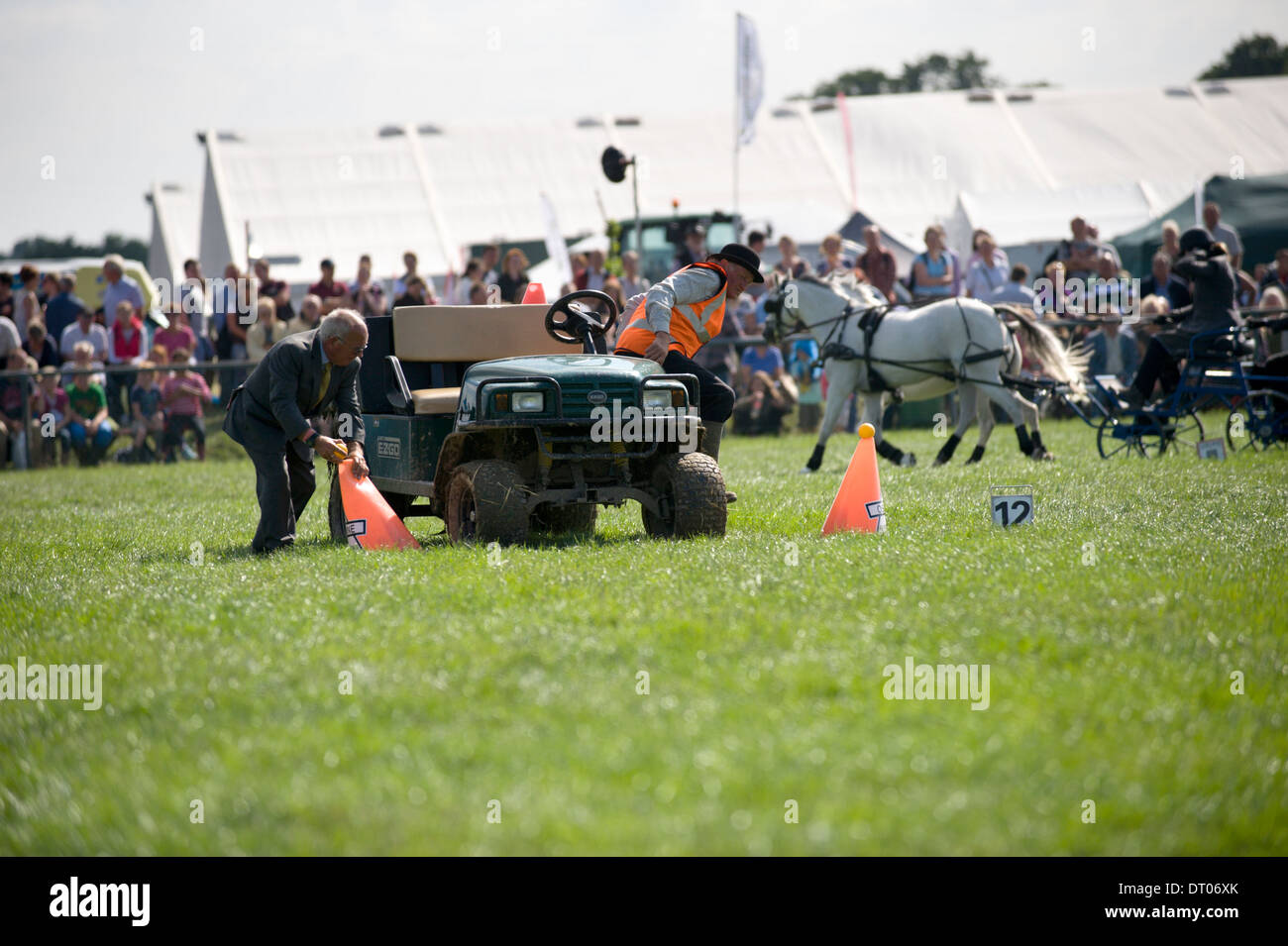 Re-positioning the cones for the Double Harness Scurry Driving ...