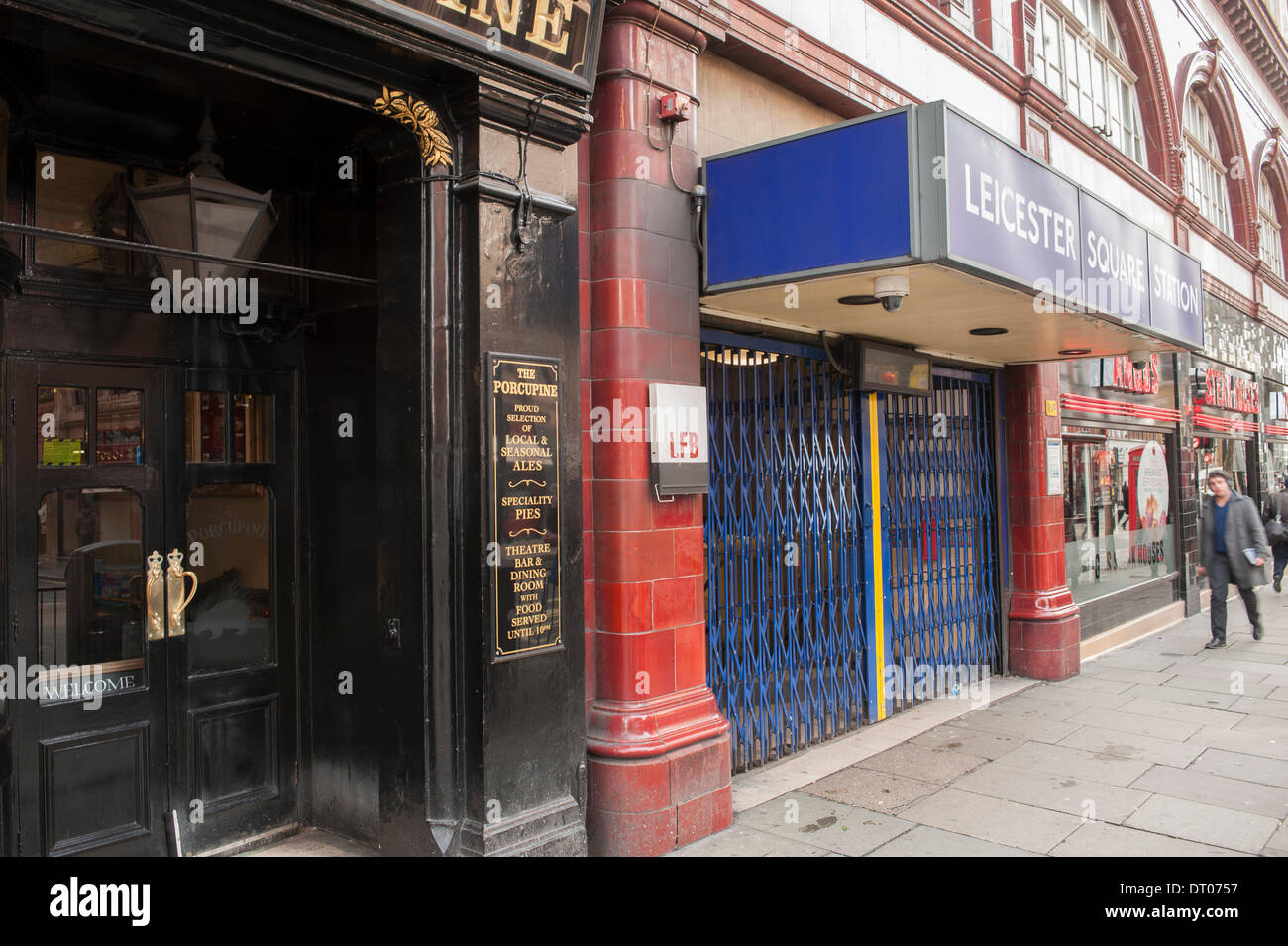Closed london tube stations hi-res stock photography and images - Alamy