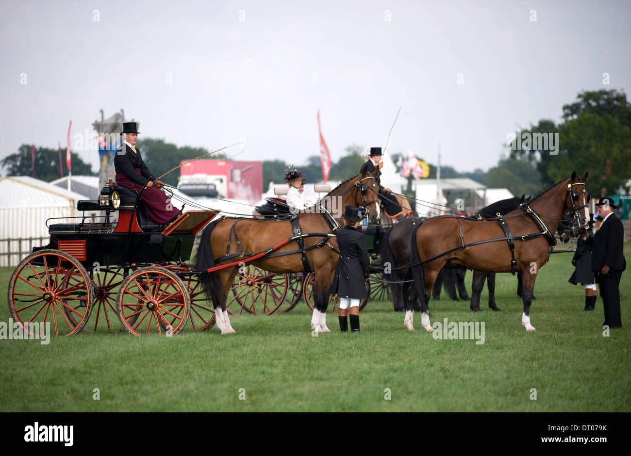 Tandem carriage hi-res stock photography and images - Alamy