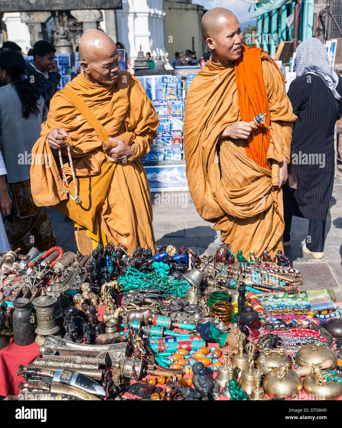 Nepal monks hi-res stock photography and images - Alamy