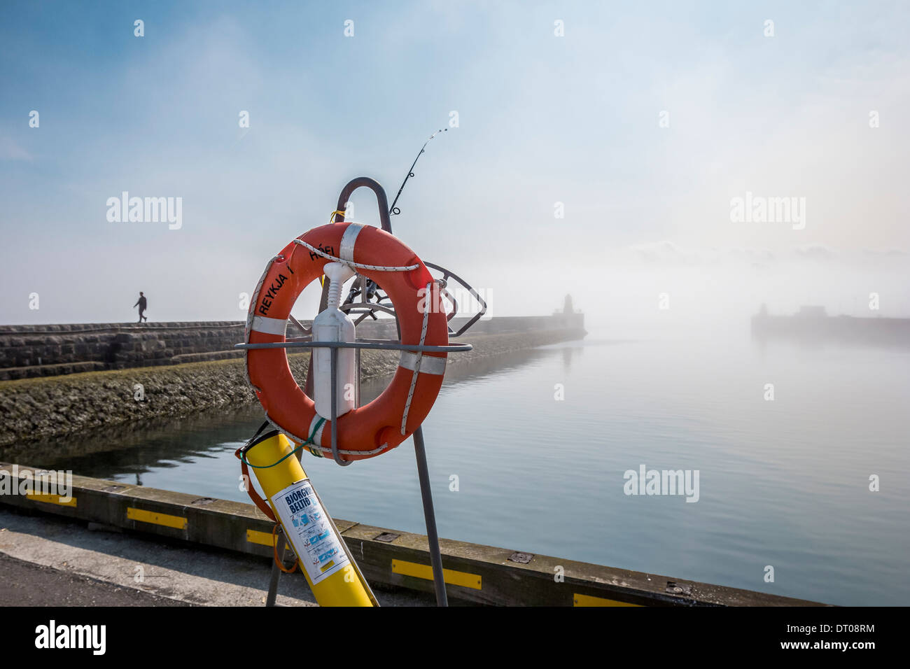 Life preserver hi-res stock photography and images - Alamy