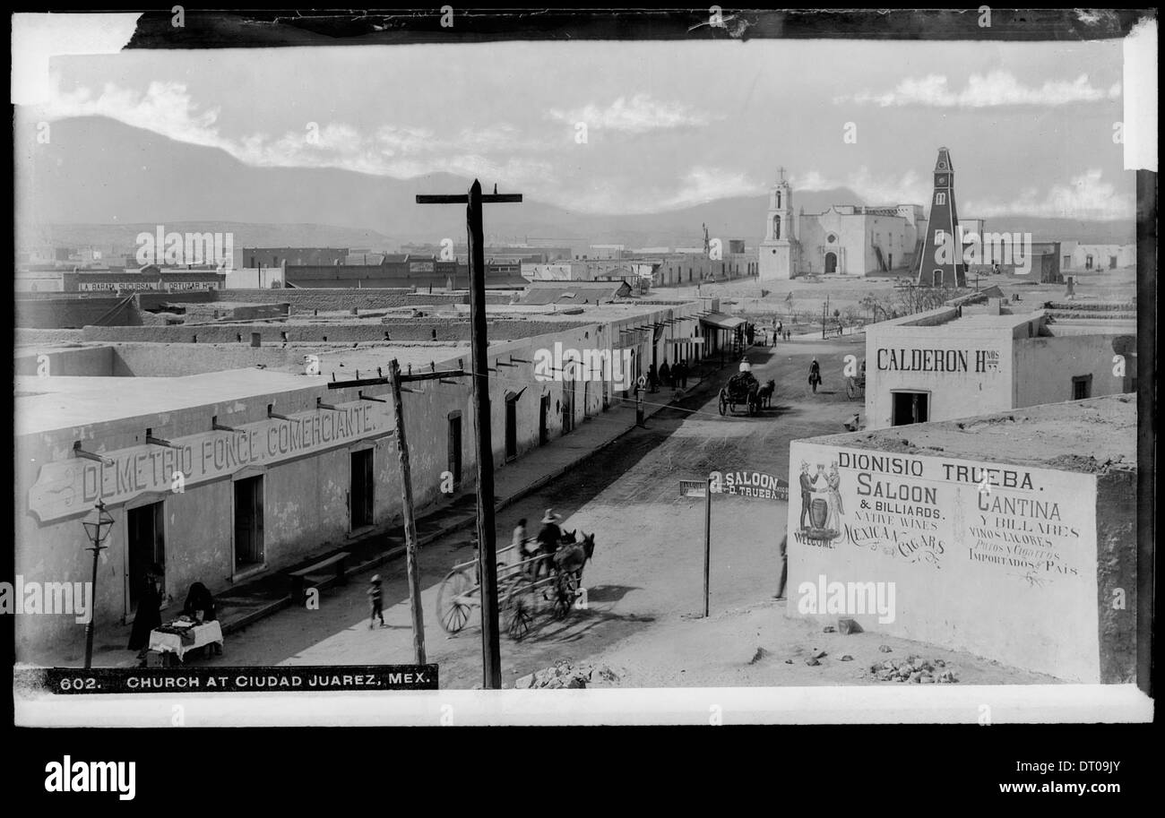Mexico colonial period architecture Black and White Stock Photos ...